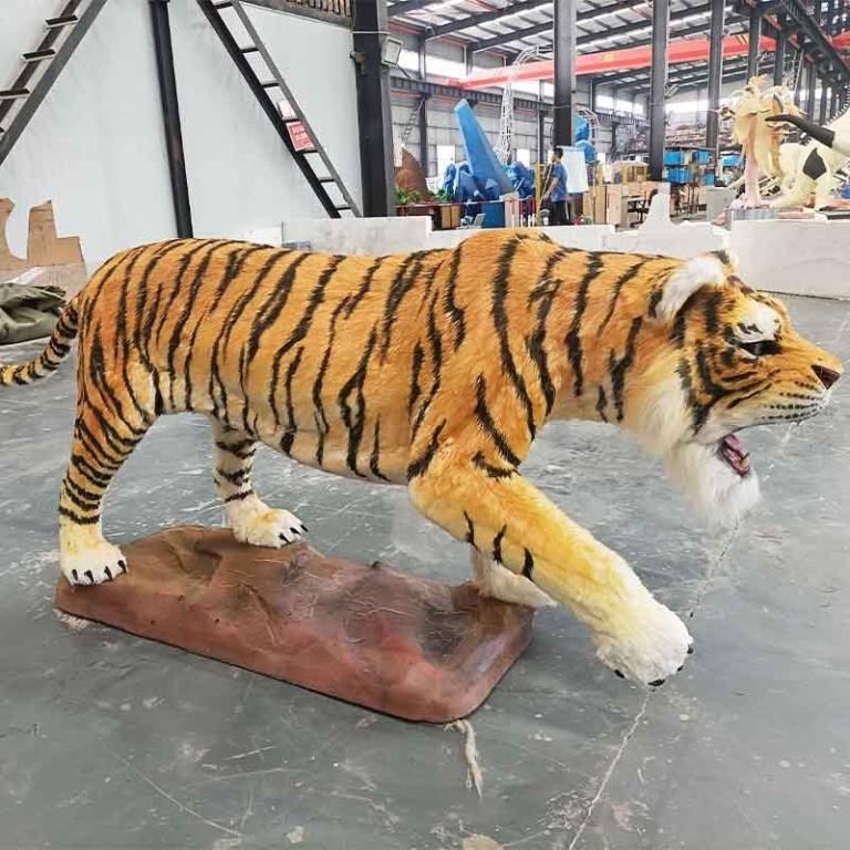 Handcrafted Realistic Animal Models – Custom Sizes & Designs for ...